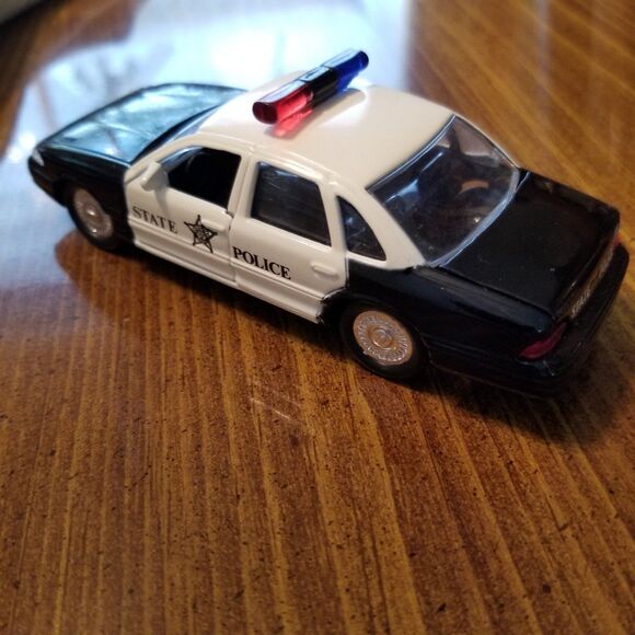road champs | Toys | Oregon State Police Road Champs Die Cast Police ...